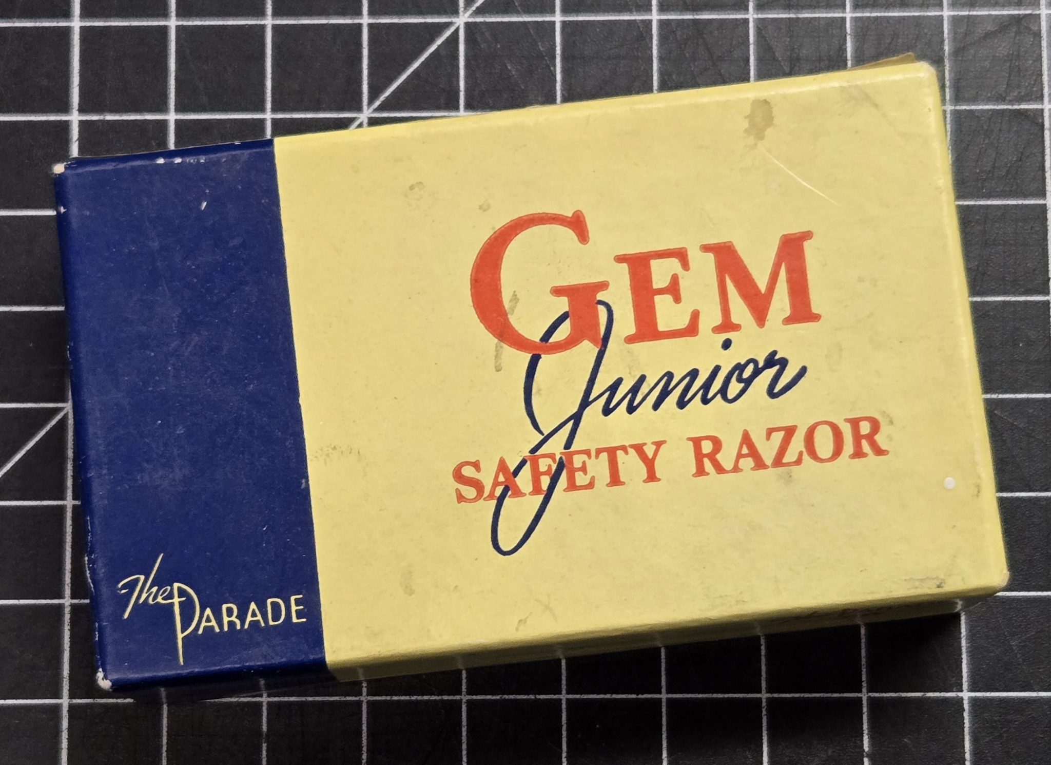 GEM Junior Parade Safety Razor, with its original box 1930s to 1950s ...
